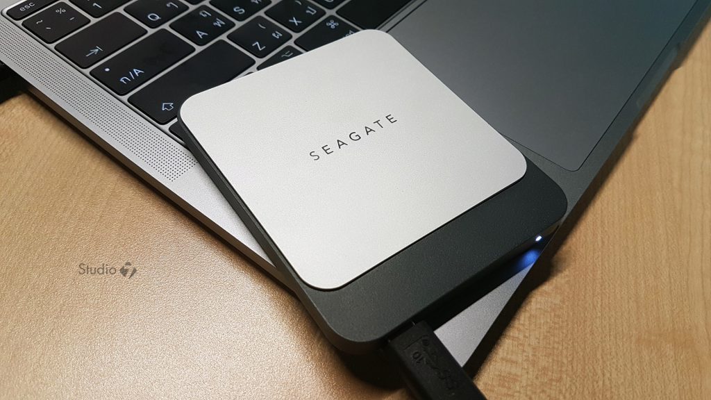Seagate Fast SSD หน่วยความจำพกพาที่กระทัดรัดและแรงเกินตัว - Studio7