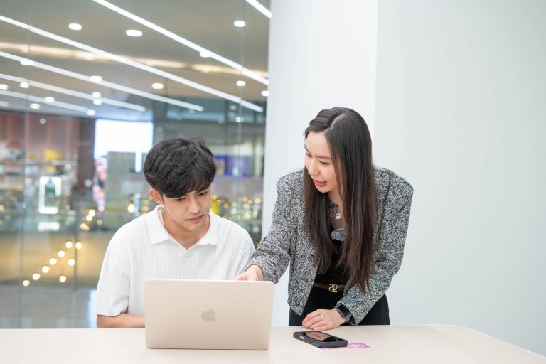 The Session for Student : How to Make a Perfect Resume - Studio7